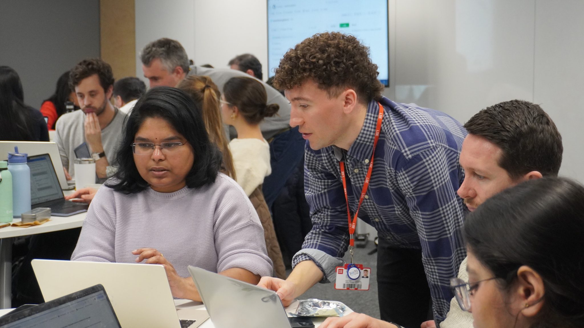 Modern Data Visualisation Economics Observatory